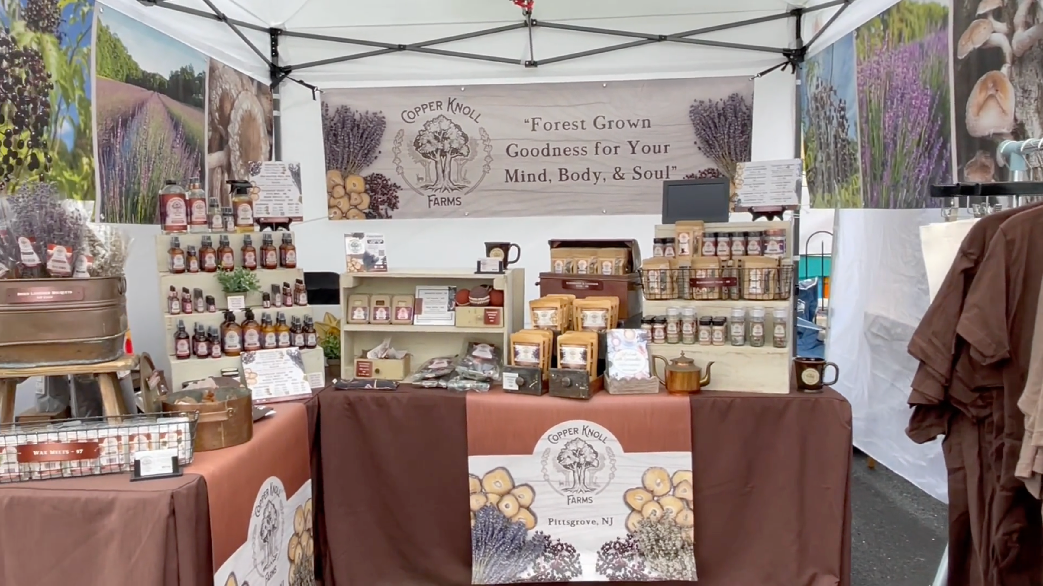 Behind the Scenes of Clover Market – Copper Knoll Farms